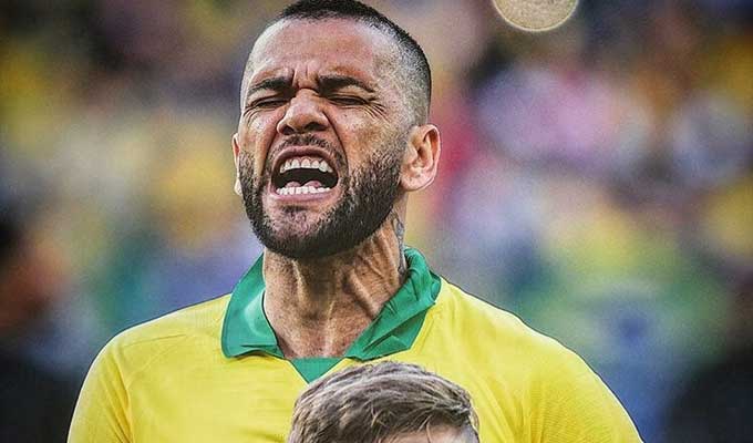 Coupe du Monde de Football : Dani Alves joueur le plus âgé de la ...