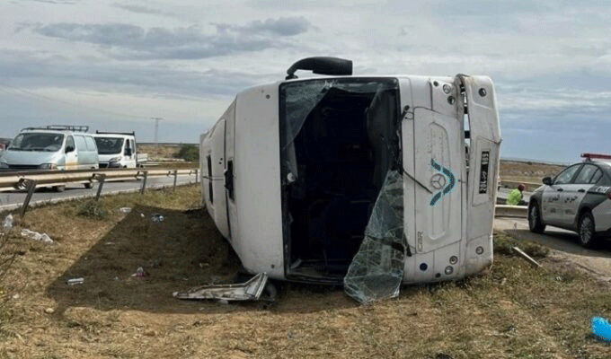 23 blessés dans le dérapage d'un bus de transport privé