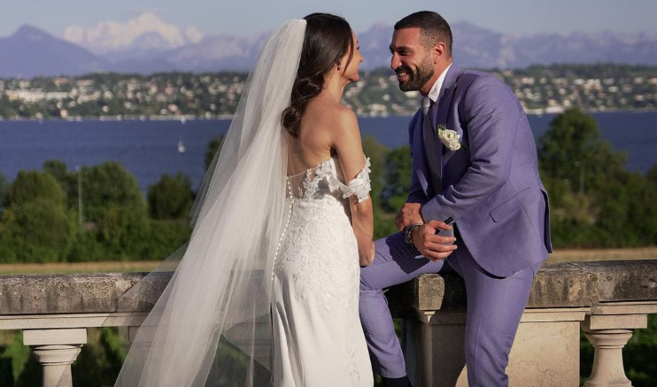Célébration d’un mois de mariage : la première expression publique de ...
