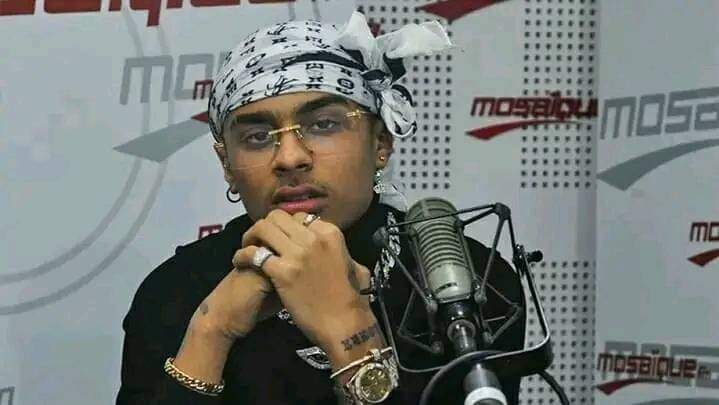 Arrestation du rappeur “Mouka” pour possession de drogues - Directinfo