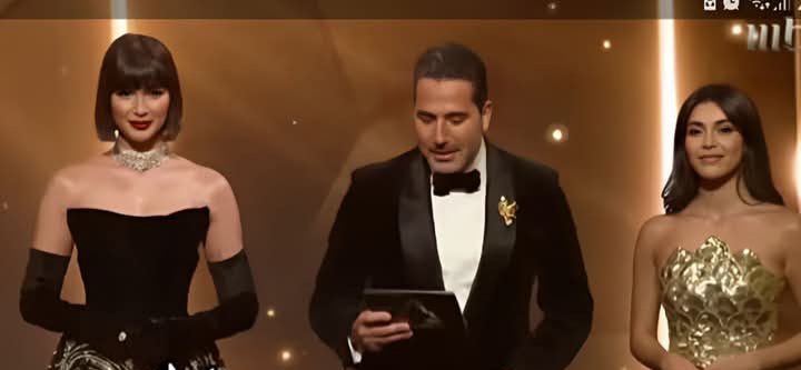 Azza Slimane brille en animant les Joy Awards en Arabie saoudite ...