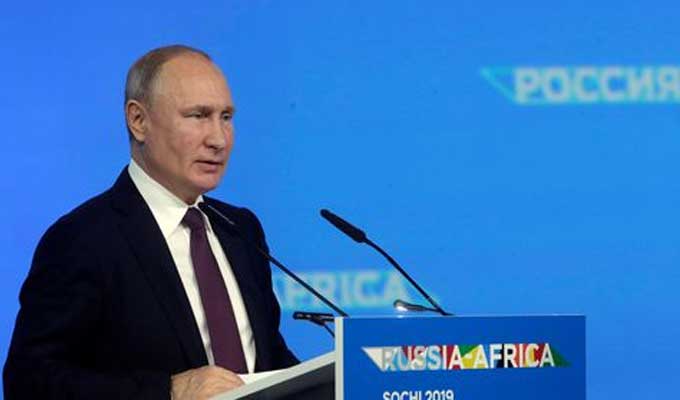 Vladimir Poutine salue les avancées démocratiques en Tunisie - WMC