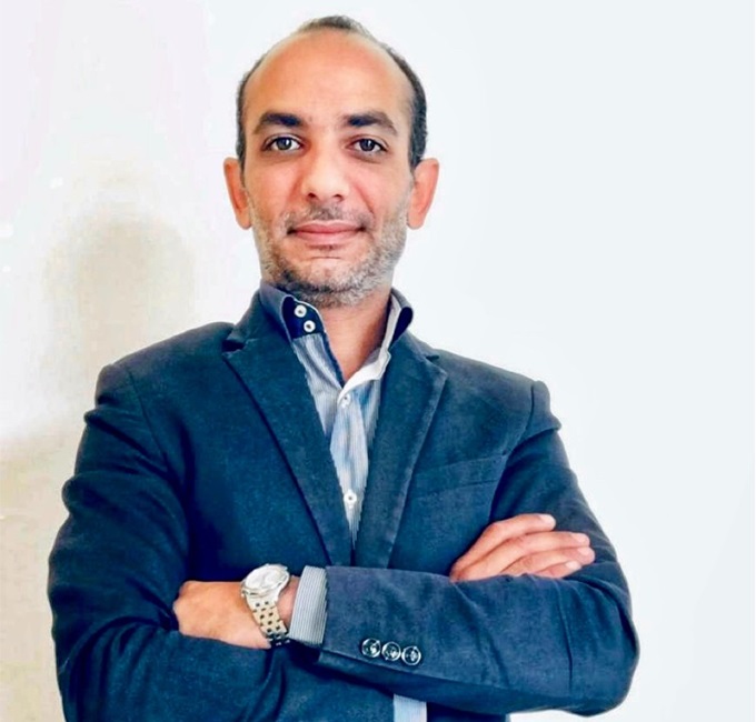 Yassine Rezgui, créateur d’une machine de recyclage de l’eau à l’infini ...